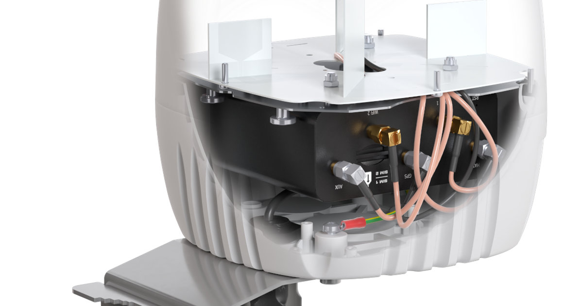 QuCube for Robustel R1520 - an omnidirectional 5G, Wi-Fi and GPS ...