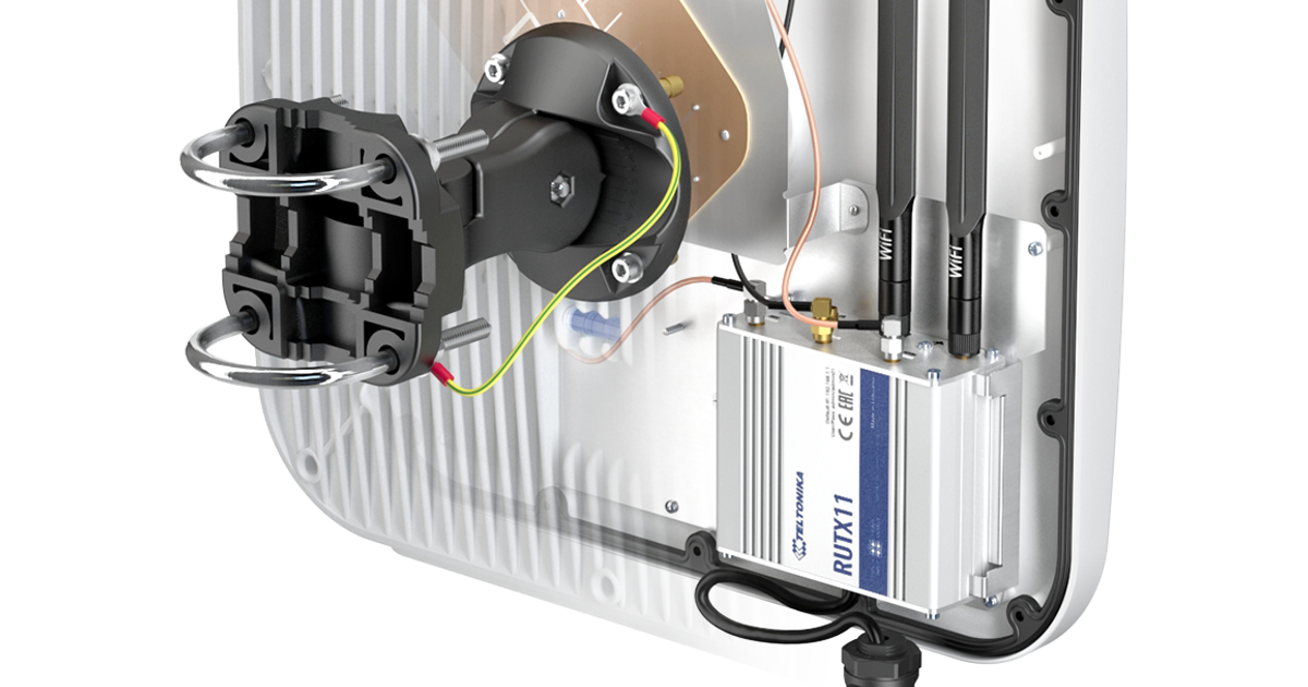 QuMax XR LTE High Band is an LTE Antenna with IP67 enclosure for ...